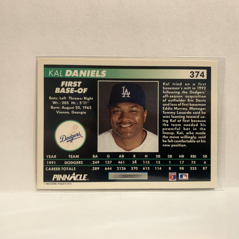 #374 Kal Daniels Los Angeles Dodgers 1992 Pinnacle Baseball Card IJ – GwynnSportscards